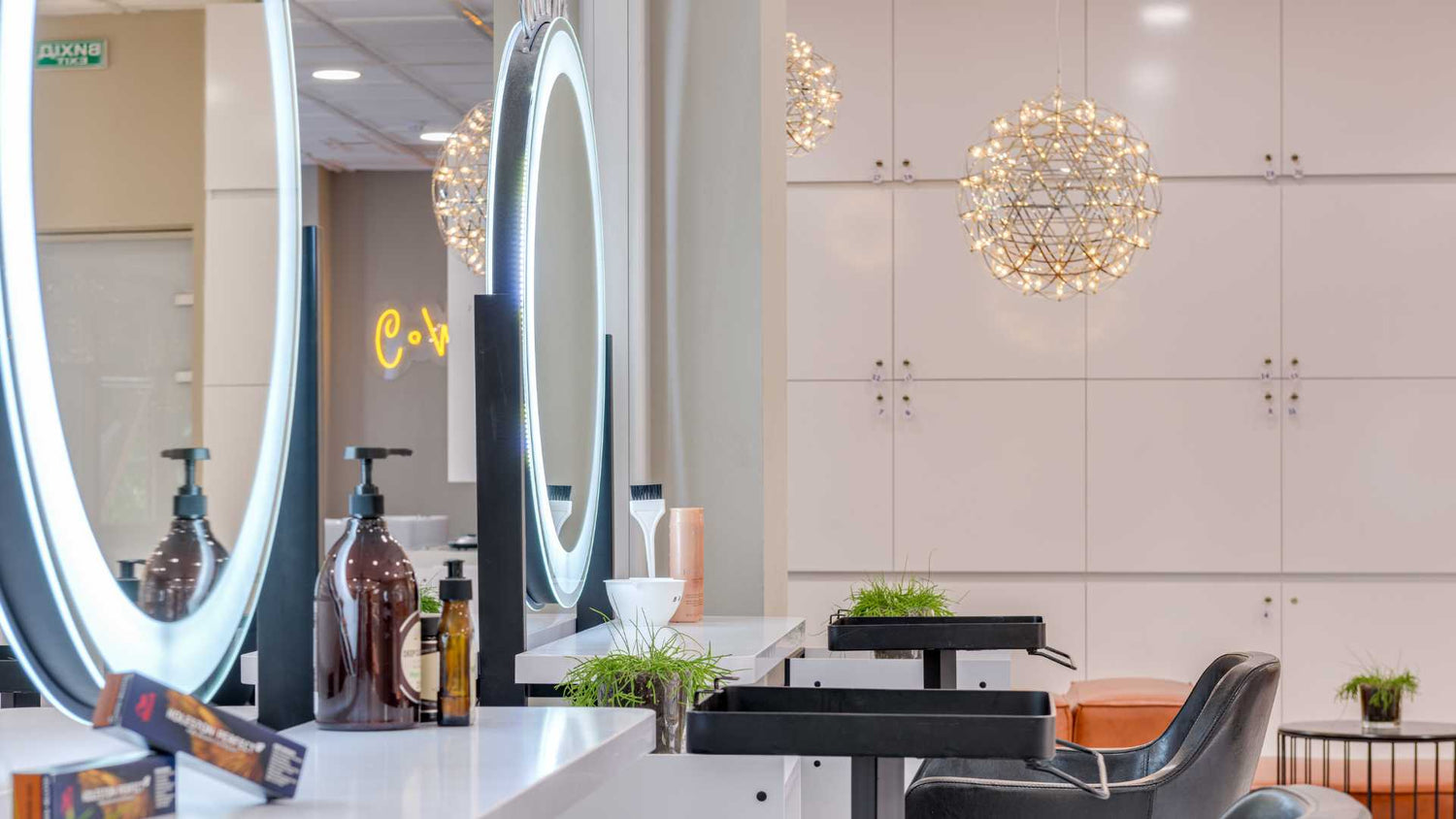 Using LED Mirrors to Create a Spa-Like Bathroom – LED Mirror World NZ